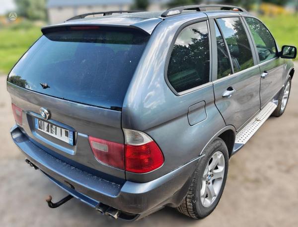 Pelēks BMW X5 2001 Panevēža, ar dzinēja tilpumu 2.93 L un nobraukumu 300 tūkst. km par 2300 €, foto 5 vietnē AUTOMOTO.COM.LV