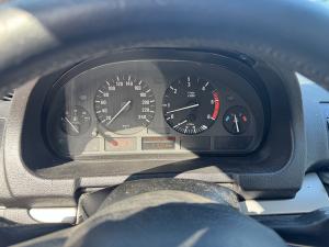 Grey BMW X5 2001 in Narva, with an engine capacity of 3.00 L and mileage of 409 thousand km for 3000 €, photo 13 on AUTOMOTO.COM.LV