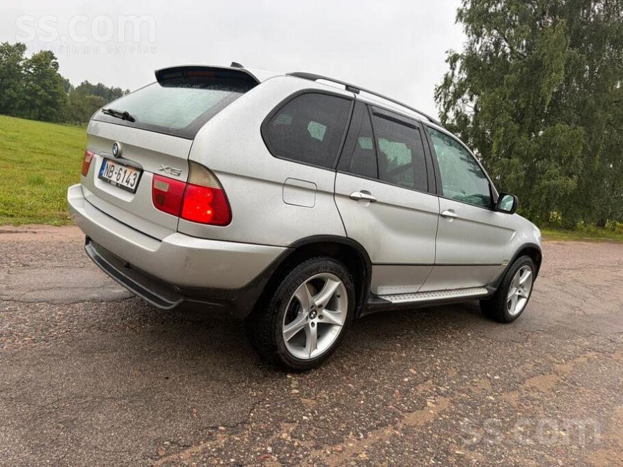 Grey BMW X5 2001 in Dobele, with an engine capacity of 3.00 L and mileage of 0 thousand km for 2800 €, photo 4 on AUTOMOTO.COM.LV
