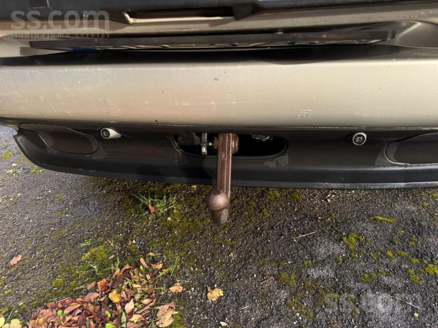 Pelēks BMW X5 2001 Ogre, ar dzinēja tilpumu 3.00 L un nobraukumu 455 tūkst. km par 2750 €, foto 11 vietnē AUTOMOTO.COM.LV