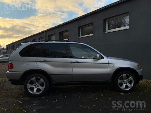 Pelēks BMW X5 2001 Ogre, ar dzinēja tilpumu 3.00 L un nobraukumu 455 tūkst. km par 2750 €, foto 7 vietnē AUTOMOTO.COM.LV