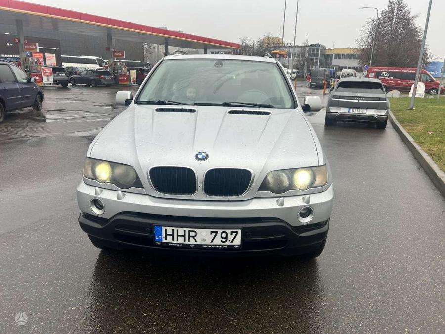 Pelēks BMW X5 2002 Kauņa, ar dzinēja tilpumu 2.93 L un nobraukumu 460 tūkst. km par 3485 €, foto 2 vietnē AUTOMOTO.COM.LV