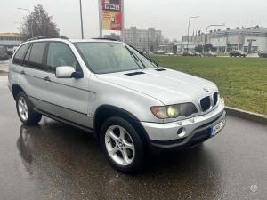 Pelēks BMW X5 2002 Kauņa, ar dzinēja tilpumu 2.93 L un nobraukumu 460 tūkst. km par 3485 €, foto 3 vietnē AUTOMOTO.COM.LV