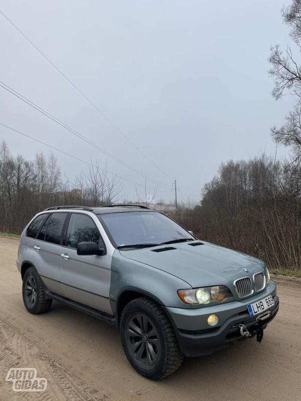 Grey BMW X5 2002 in Kaunas, with an engine capacity of 2.90 L and mileage of 300 thousand km for 2550 €, photo 5 on AUTOMOTO.COM.LV