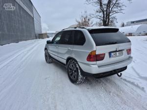 Grey BMW X5 2002 in Kaunas, with an engine capacity of 2.90 L and mileage of 300 thousand km for 2550 €, photo 12 on AUTOMOTO.COM.LV