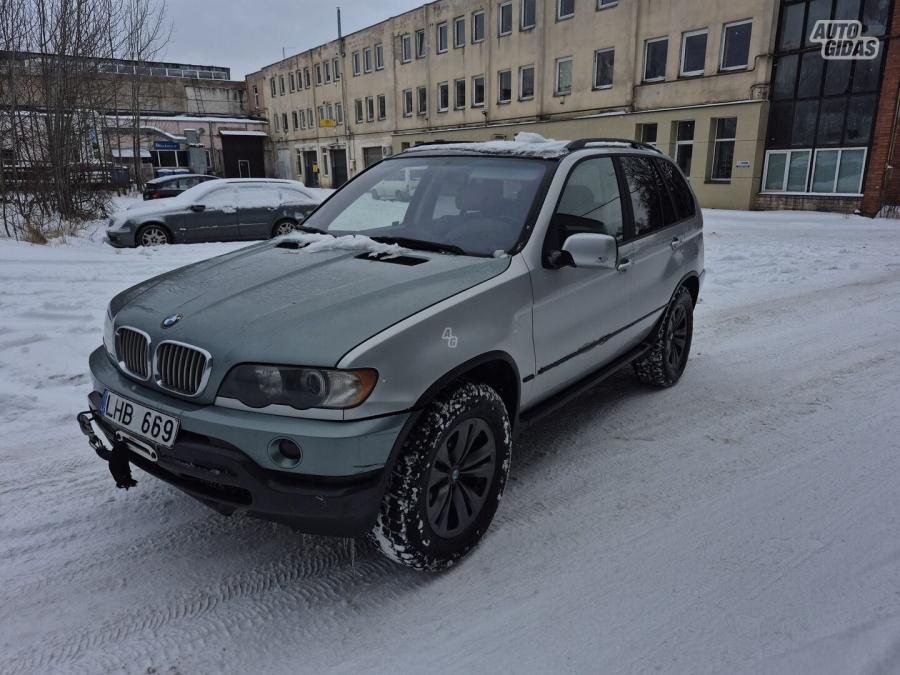 Grey BMW X5 2002 in Kaunas, with an engine capacity of 2.90 L and mileage of 300 thousand km for 2550 €, photo 13 on AUTOMOTO.COM.LV