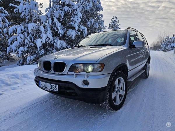 Grey BMW X5 2002 in Salcininkai, with an engine capacity of 2.93 L and mileage of 242 thousand km for 3500 €, photo 1 on AUTOMOTO.COM.LV