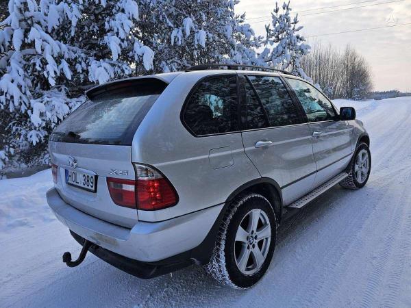 Grey BMW X5 2002 in Salcininkai, with an engine capacity of 2.93 L and mileage of 242 thousand km for 3500 €, photo 3 on AUTOMOTO.COM.LV