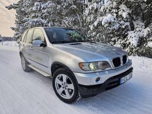 Pelēks BMW X5 2002 Šalčininkai, ar dzinēja tilpumu 2.93 L un nobraukumu 242 tūkst. km par 3500 €, foto 5 vietnē AUTOMOTO.COM.LV