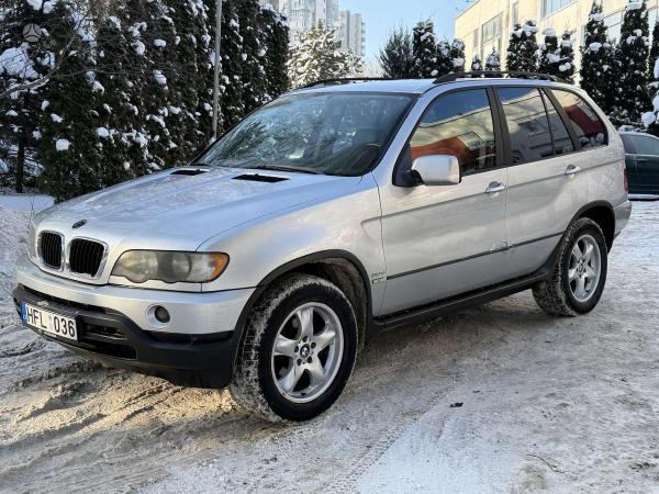 Pelēks BMW X5 2002 Viļņa, ar dzinēja tilpumu 2.93 L un nobraukumu 309 tūkst. km par 2700 €, foto 2 vietnē AUTOMOTO.COM.LV