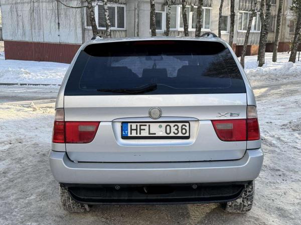 Pelēks BMW X5 2002 Viļņa, ar dzinēja tilpumu 2.93 L un nobraukumu 309 tūkst. km par 2700 €, foto 5 vietnē AUTOMOTO.COM.LV