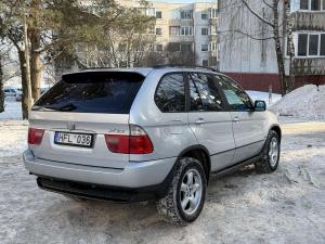 Grey BMW X5 2002 in Vilnius, with an engine capacity of 2.93 L and mileage of 309 thousand km for 2700 €, photo 6 on AUTOMOTO.COM.LV