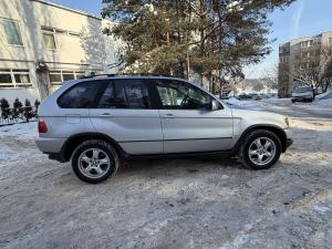 Grey BMW X5 2002 in Vilnius, with an engine capacity of 2.93 L and mileage of 309 thousand km for 2700 €, photo 8 on AUTOMOTO.COM.LV