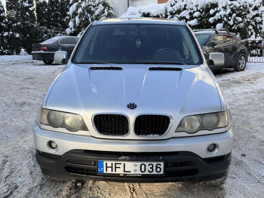 Grey BMW X5 2002 in Vilnius, with an engine capacity of 2.93 L and mileage of 309 thousand km for 2700 €, photo 11 on AUTOMOTO.COM.LV