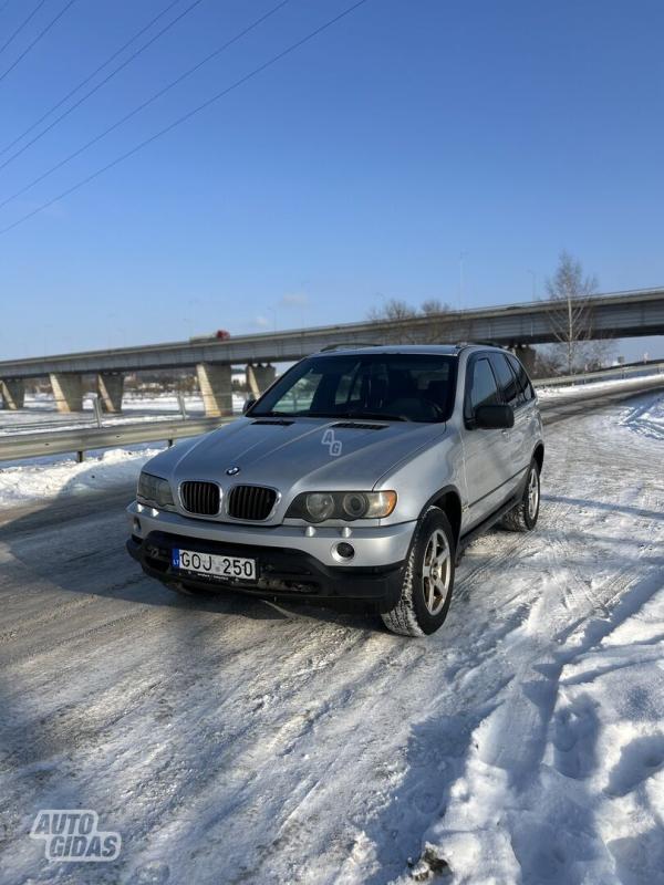 Pelēks BMW X5 2002 Kauņa, ar dzinēja tilpumu 3.00 L un nobraukumu 380 tūkst. km par 3000 €, foto 2 vietnē AUTOMOTO.COM.LV