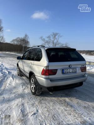 Grey BMW X5 2002 in Kaunas, with an engine capacity of 3.00 L and mileage of 380 thousand km for 3000 €, photo 8 on AUTOMOTO.COM.LV