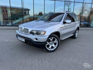 Grey BMW X5 2002 in Vilnius, with an engine capacity of 2.90 L and mileage of 256 thousand km for 4490 €, photo  on AUTOMOTO.COM.LV