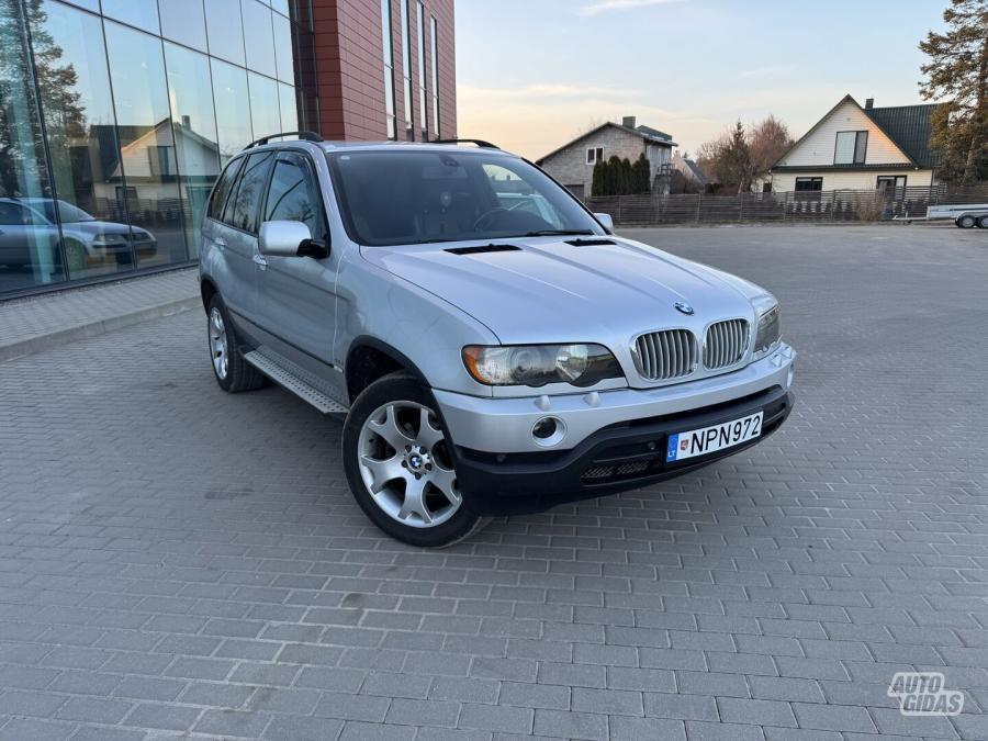 Pelēks BMW X5 2002 Viļņa, ar dzinēja tilpumu 2.90 L un nobraukumu 256 tūkst. km par 4490 €, foto 2 vietnē AUTOMOTO.COM.LV