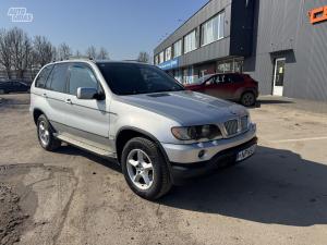 Pelēks BMW X5 2002 Viļņa, ar dzinēja tilpumu 2.90 L un nobraukumu 256 tūkst. km par 4490 €, foto 15 vietnē AUTOMOTO.COM.LV