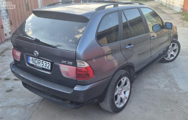 Grey BMW X5 2002 in Kaunas, with an engine capacity of 3.00 L and mileage of 363 thousand km for 2850 €, photo 4 on AUTOMOTO.COM.LV