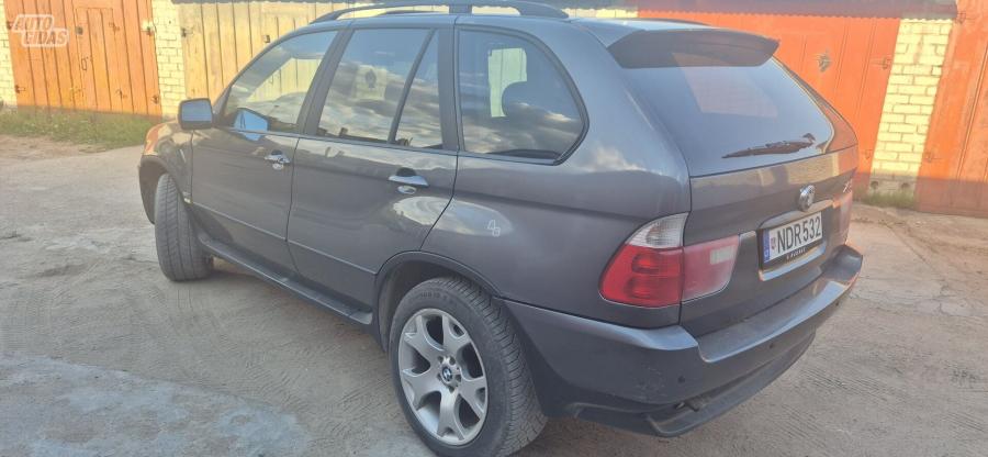 Grey BMW X5 2002 in Kaunas, with an engine capacity of 3.00 L and mileage of 363 thousand km for 2850 €, photo 29 on AUTOMOTO.COM.LV