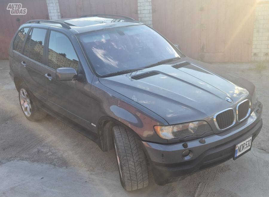 Grey BMW X5 2002 in Kaunas, with an engine capacity of 3.00 L and mileage of 363 thousand km for 2850 €, photo 3 on AUTOMOTO.COM.LV