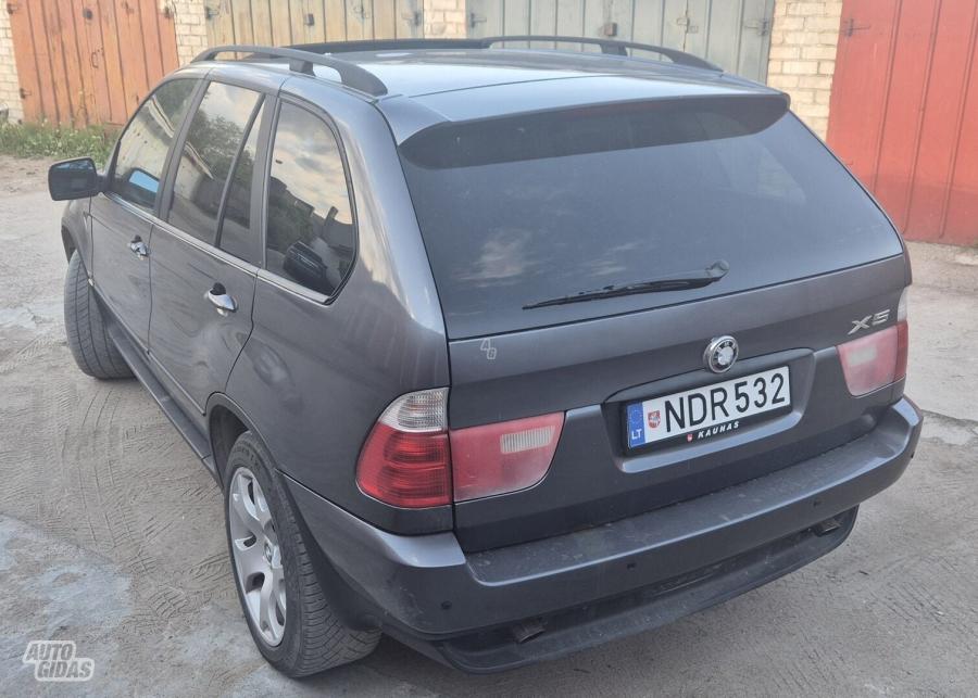 Grey BMW X5 2002 in Kaunas, with an engine capacity of 3.00 L and mileage of 363 thousand km for 2850 €, photo 6 on AUTOMOTO.COM.LV