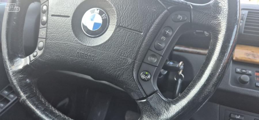 Grey BMW X5 2002 in Kaunas, with an engine capacity of 3.00 L and mileage of 363 thousand km for 2850 €, photo 17 on AUTOMOTO.COM.LV