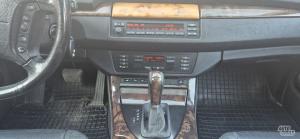 Grey BMW X5 2002 in Kaunas, with an engine capacity of 3.00 L and mileage of 363 thousand km for 2850 €, photo 18 on AUTOMOTO.COM.LV