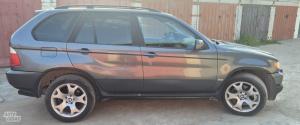 Grey BMW X5 2002 in Kaunas, with an engine capacity of 3.00 L and mileage of 363 thousand km for 2850 €, photo 26 on AUTOMOTO.COM.LV