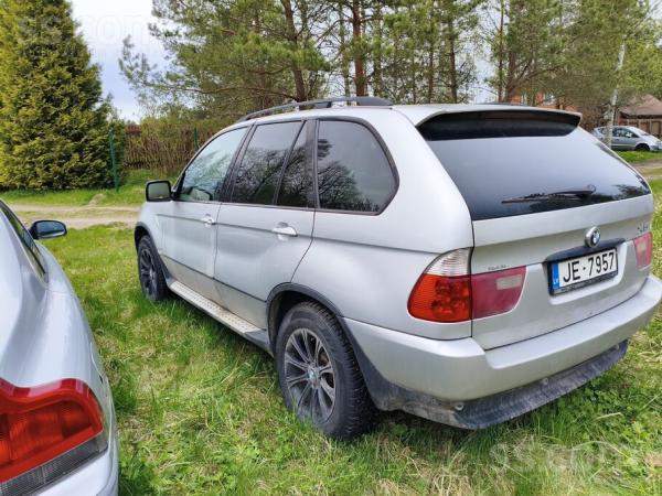 Pelēks BMW X5 2002 Rēzekne, ar dzinēja tilpumu 3.00 L un nobraukumu 430 tūkst. km par 2950 €, foto 4 vietnē AUTOMOTO.COM.LV