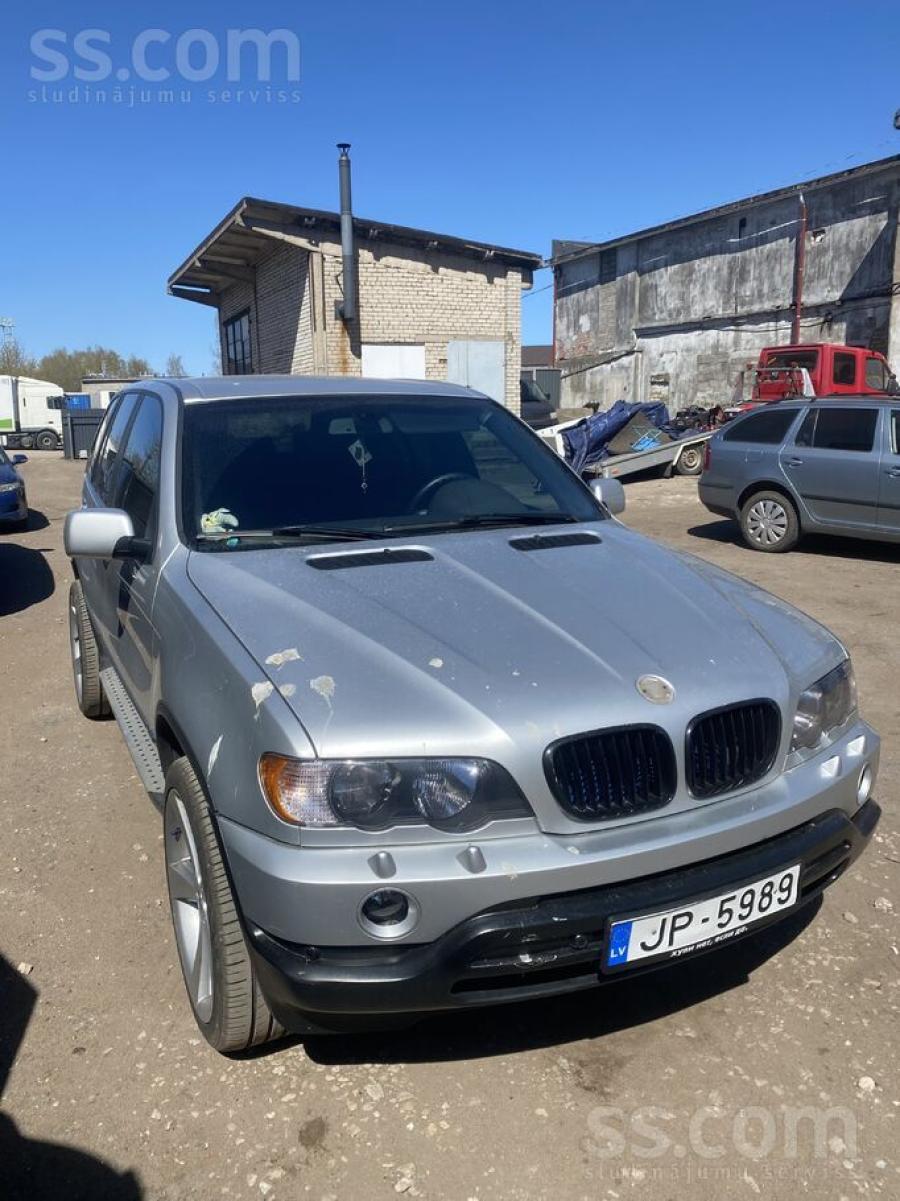 Grey BMW X5 2002 in Riga, with an engine capacity of 3.00 L and mileage of 400 thousand km for 4200 €, photo 4 on AUTOMOTO.COM.LV