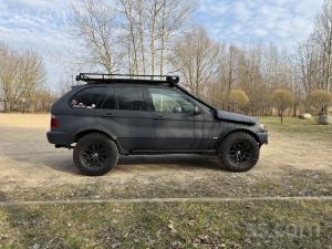 Grey BMW X5 2002 in Riga, with an engine capacity of 3.00 L and mileage of 368 thousand km for 3850 €, photo 3 on AUTOMOTO.COM.LV
