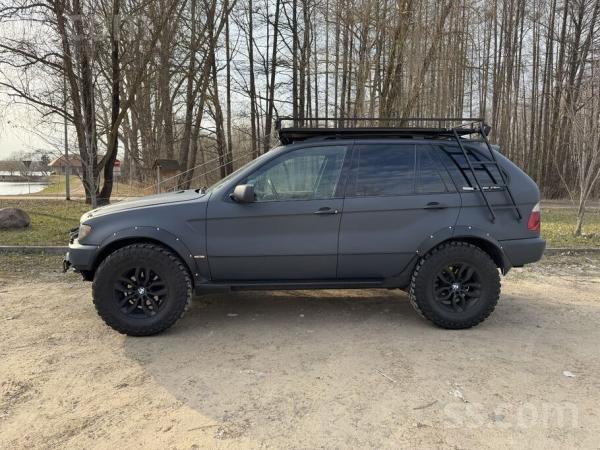 Grey BMW X5 2002 in Riga, with an engine capacity of 3.00 L and mileage of 368 thousand km for 3850 €, photo 6 on AUTOMOTO.COM.LV