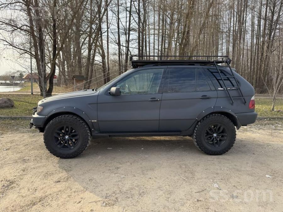 Grey BMW X5 2002 in Riga, with an engine capacity of 3.00 L and mileage of 368 thousand km for 3850 €, photo 7 on AUTOMOTO.COM.LV