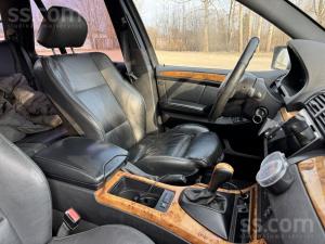 Grey BMW X5 2002 in Riga, with an engine capacity of 3.00 L and mileage of 368 thousand km for 3850 €, photo 18 on AUTOMOTO.COM.LV