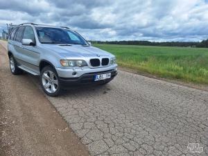 Серый БМВ Х5 2002 в Мажейкяй, объемом двигателя 2.90 л и пробегом 378 тыс. км за 3300 €, фото 3 на AUTOMOTO.COM.LV