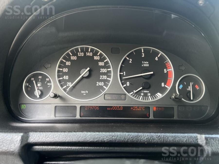 Серый БМВ Х5 2002 в Даугавпилс, объемом двигателя 3.00 л и пробегом 350 тыс. км за 3350 €, фото 10 на AUTOMOTO.COM.LV