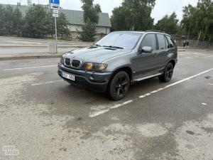 Серый БМВ Х5 2002 в Клайпеда, объемом двигателя 2.90 л и пробегом 361 тыс. км за 2900 €, фото  на AUTOMOTO.COM.LV