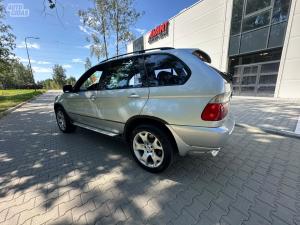 Grey BMW X5 2002 in Kaunas, with an engine capacity of 3.00 L and mileage of 0 thousand km for 2350 €, photo 7 on AUTOMOTO.COM.LV