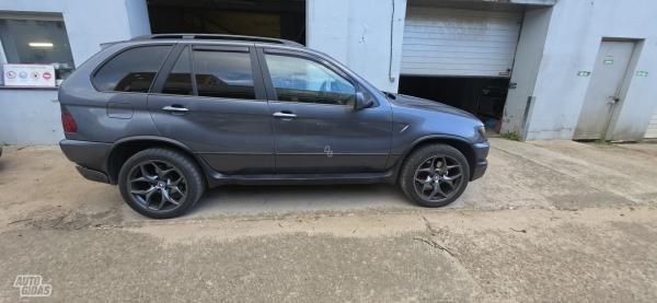 Pelēks BMW X5 2002 Viļņa, ar dzinēja tilpumu 3.00 L un nobraukumu 338 tūkst. km par 4600 €, foto 2 vietnē AUTOMOTO.COM.LV
