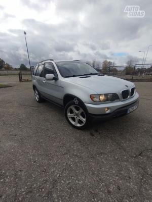 Grey BMW X5 2002 in Telschi, with an engine capacity of 2.90 L and mileage of 208 thousand km for 2400 €, photo  on AUTOMOTO.COM.LV