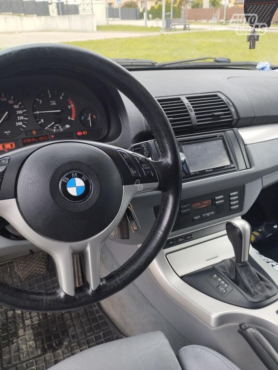 Grey BMW X5 2002 in Telschi, with an engine capacity of 2.90 L and mileage of 208 thousand km for 2400 €, photo 9 on AUTOMOTO.COM.LV