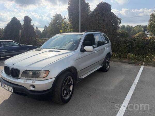 Grey BMW X5 2002 in Riga, with an engine capacity of 3.00 L and mileage of 300 thousand km for 2300 €, photo 1 on AUTOMOTO.COM.LV