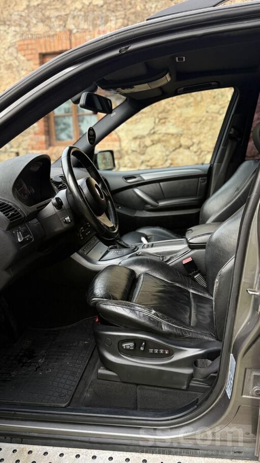Pelēks BMW X5 2002 Bauska, ar dzinēja tilpumu 3.00 L un nobraukumu 454 tūkst. km par 4400 €, foto 9 vietnē AUTOMOTO.COM.LV