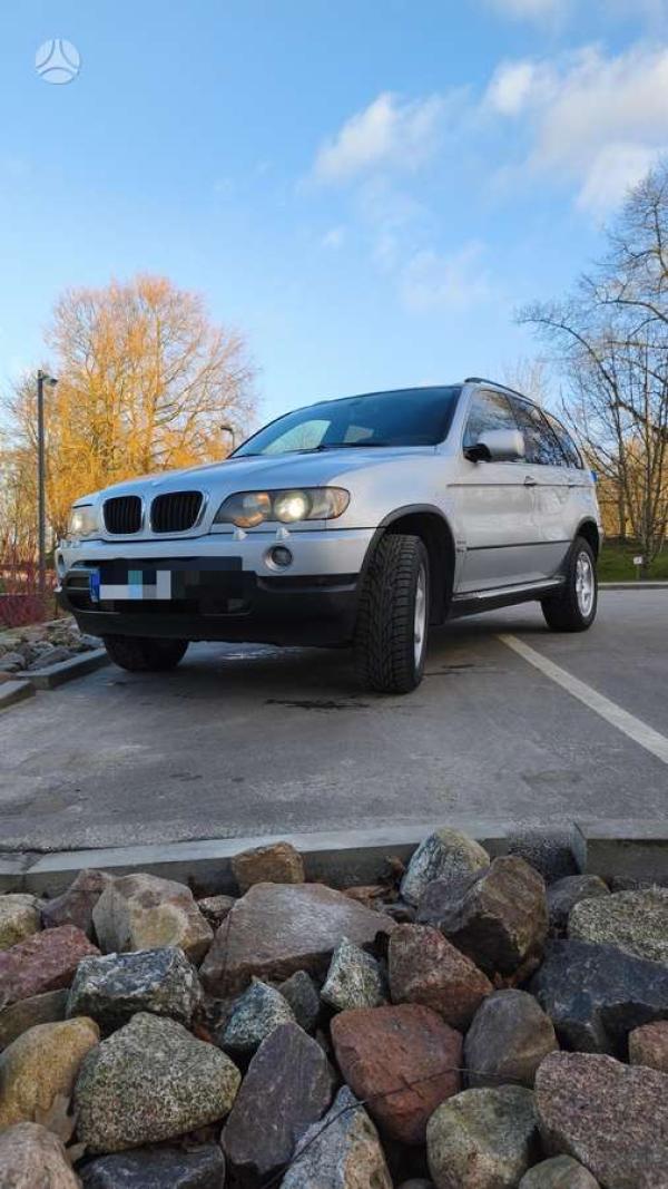 Pelēks BMW X5 2003 Plungė, ar dzinēja tilpumu 3.00 L un nobraukumu 351 tūkst. km par 2500 €, foto 2 vietnē AUTOMOTO.COM.LV