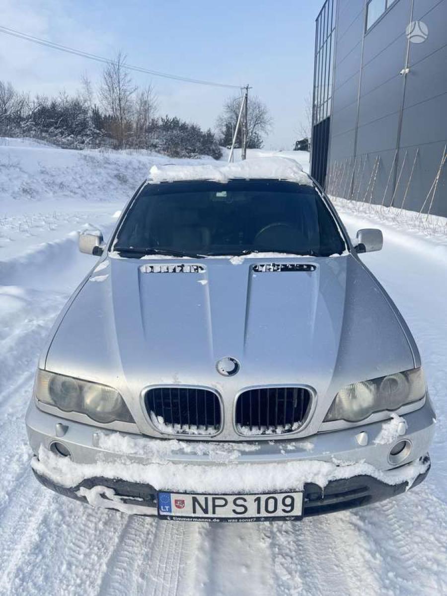 Pelēks BMW X5 2003 Viļņa, ar dzinēja tilpumu 2.93 L un nobraukumu 315 tūkst. km par 3600 €, foto 2 vietnē AUTOMOTO.COM.LV