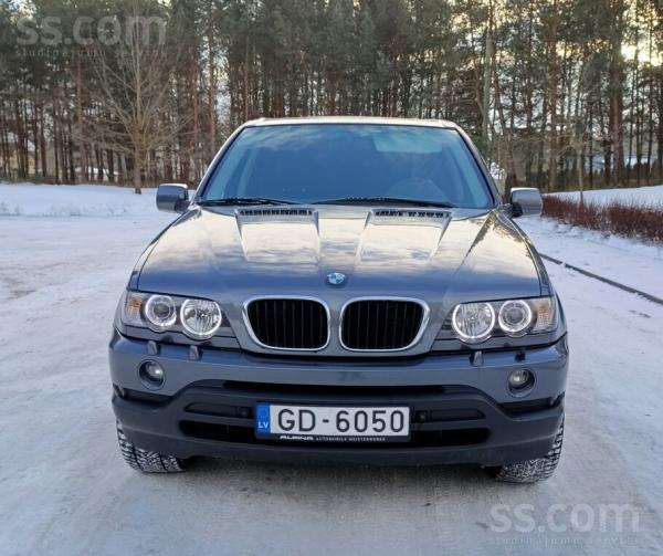 Grey BMW X5 2003 in Jurmala, with an engine capacity of 3.00 L and mileage of 290 thousand km for 4290 €, photo 1 on AUTOMOTO.COM.LV