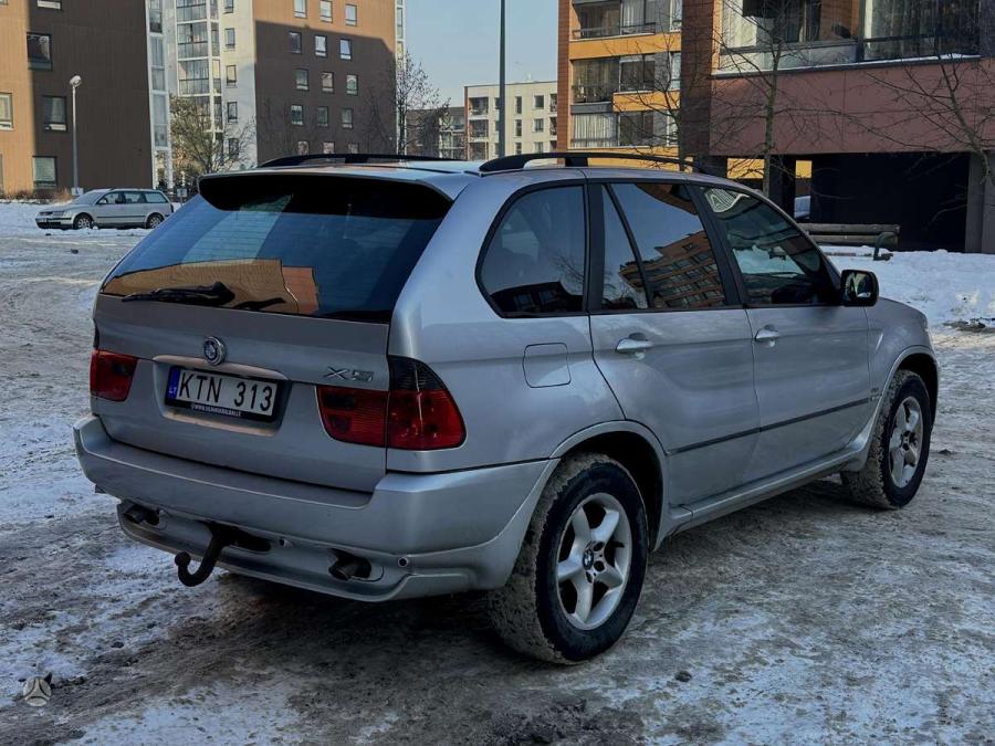 Grey BMW X5 2003 in Vilnius, with an engine capacity of 2.99 L and mileage of 442 thousand km for 2800 €, photo 6 on AUTOMOTO.COM.LV