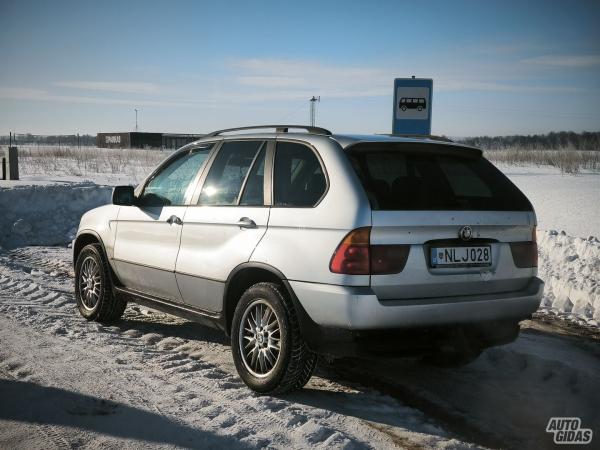 Pelēks BMW X5 2003 Telšiai, ar dzinēja tilpumu 3.00 L un nobraukumu 290 tūkst. km par 2250 €, foto 4 vietnē AUTOMOTO.COM.LV